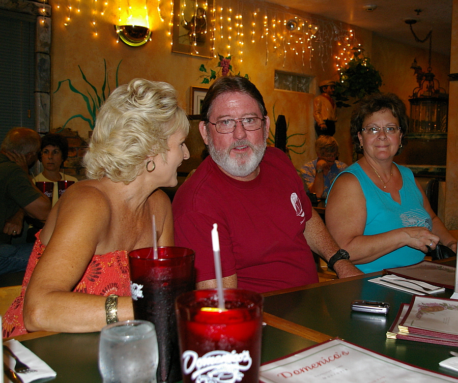 DHS Class of 69 - 40 Year Reunion: Friday Night @ Demenicos - Sharon ...